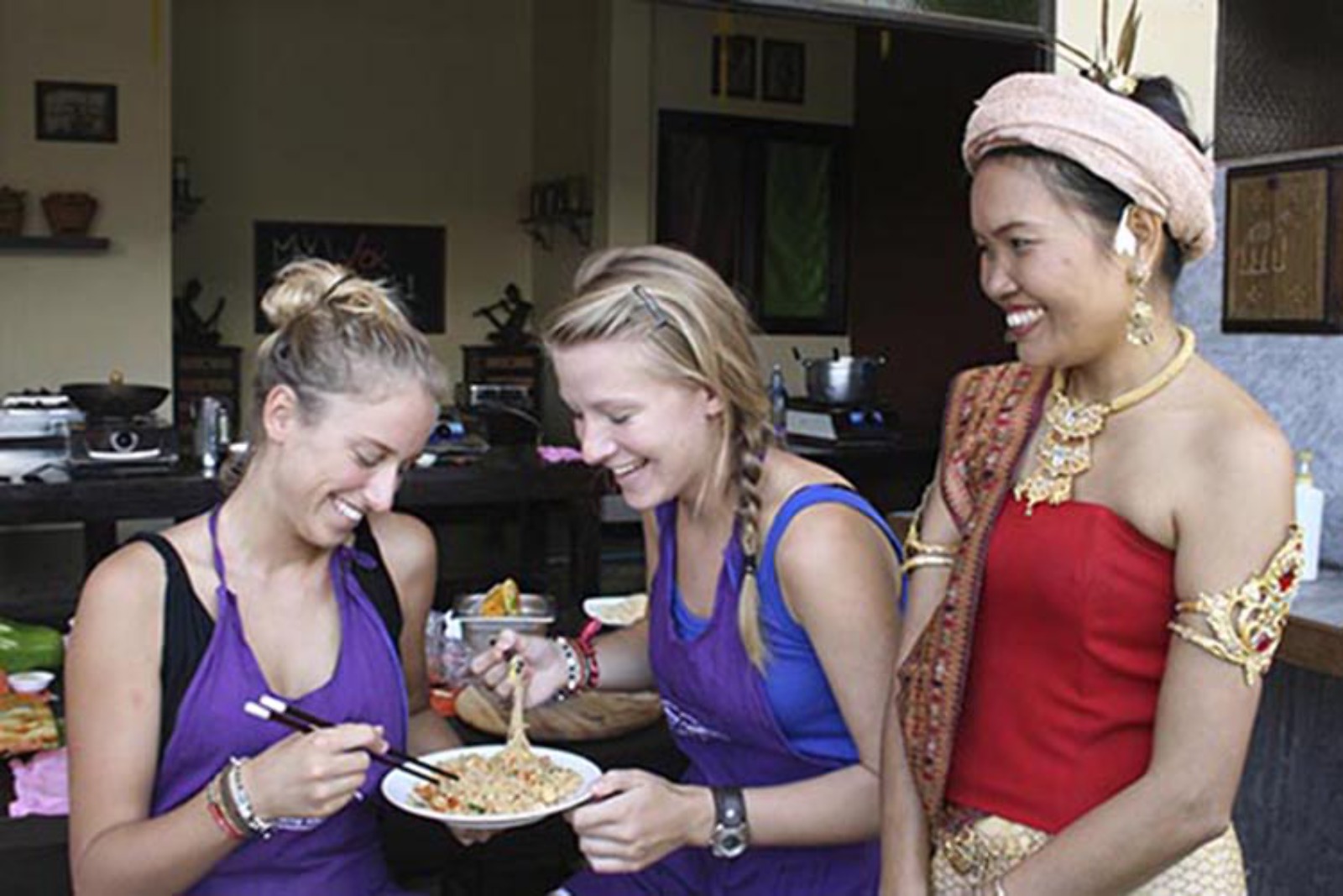 Thai Cooking Class Bangkok & Chiang Mai, Thailand + NYC - May Kaidee